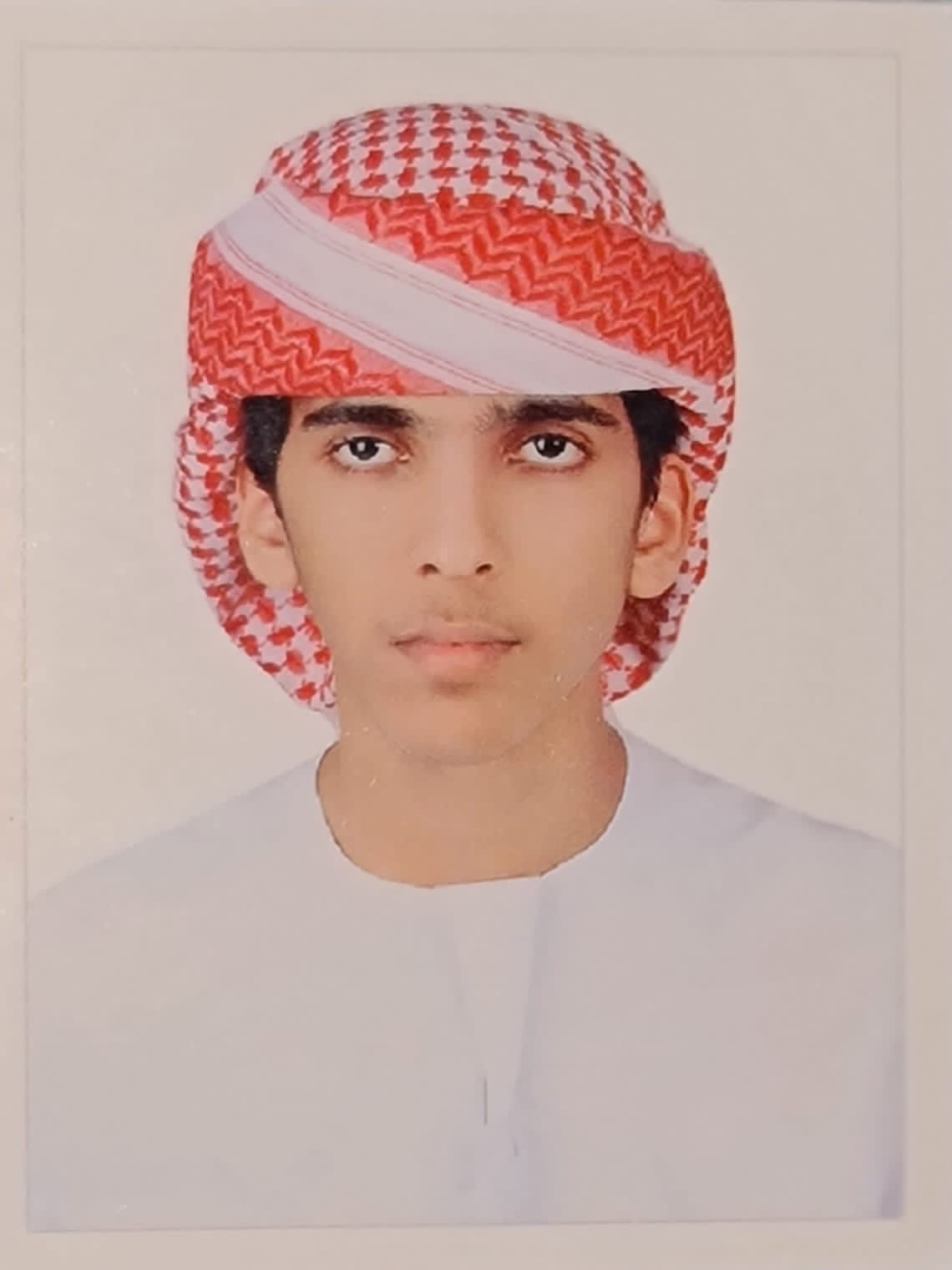 Male And Female Students Excel In The Arab Reading Challenge In The UAE male-and-female-students-excel-in-the-arab-reading-challenge-in-the-uae